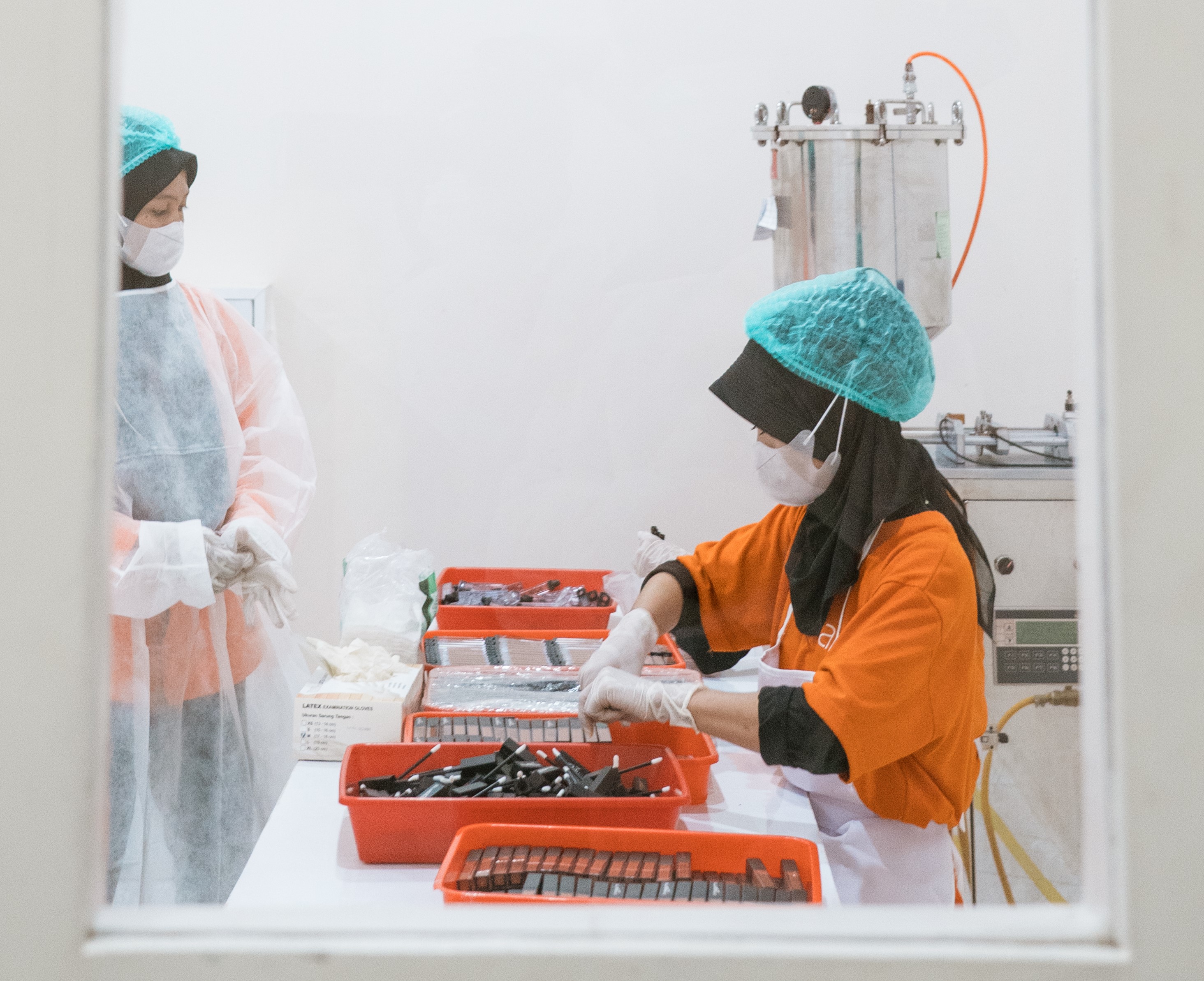 About Us | PT. ALFA VIKTORI FAMILIA